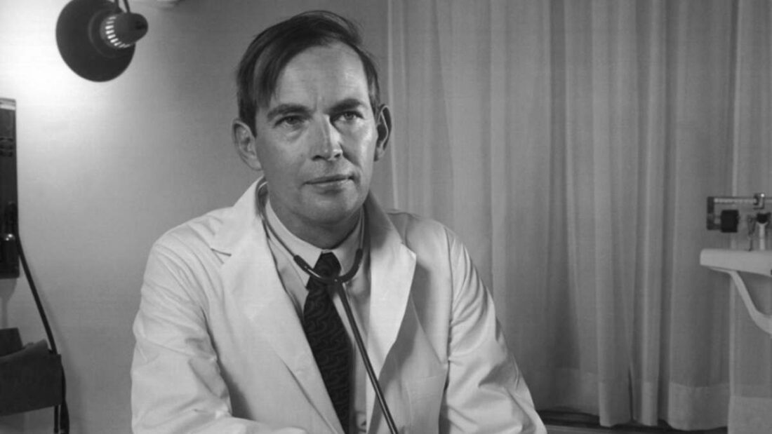Chi era Christiaan Barnard: storia vera, moglie, figli e trapianto al cuore